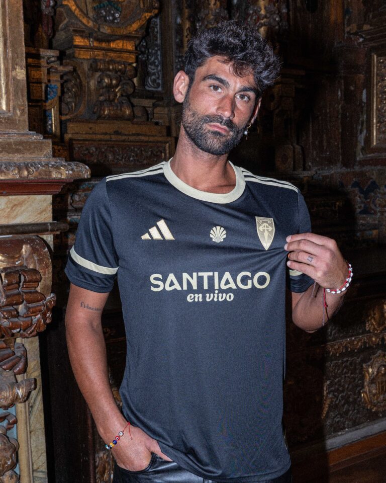SD Compostela / Club de fútbol Sociedad Deportiva Compostela